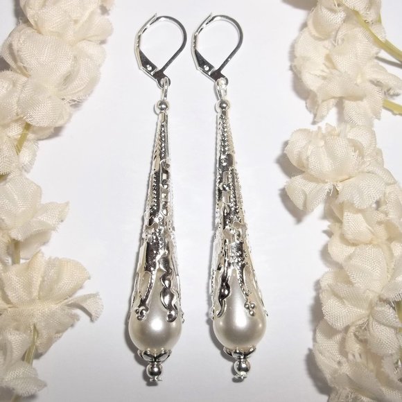 wvluckygirl | Jewelry | Long Earring Silver And Faux White Pearl ...